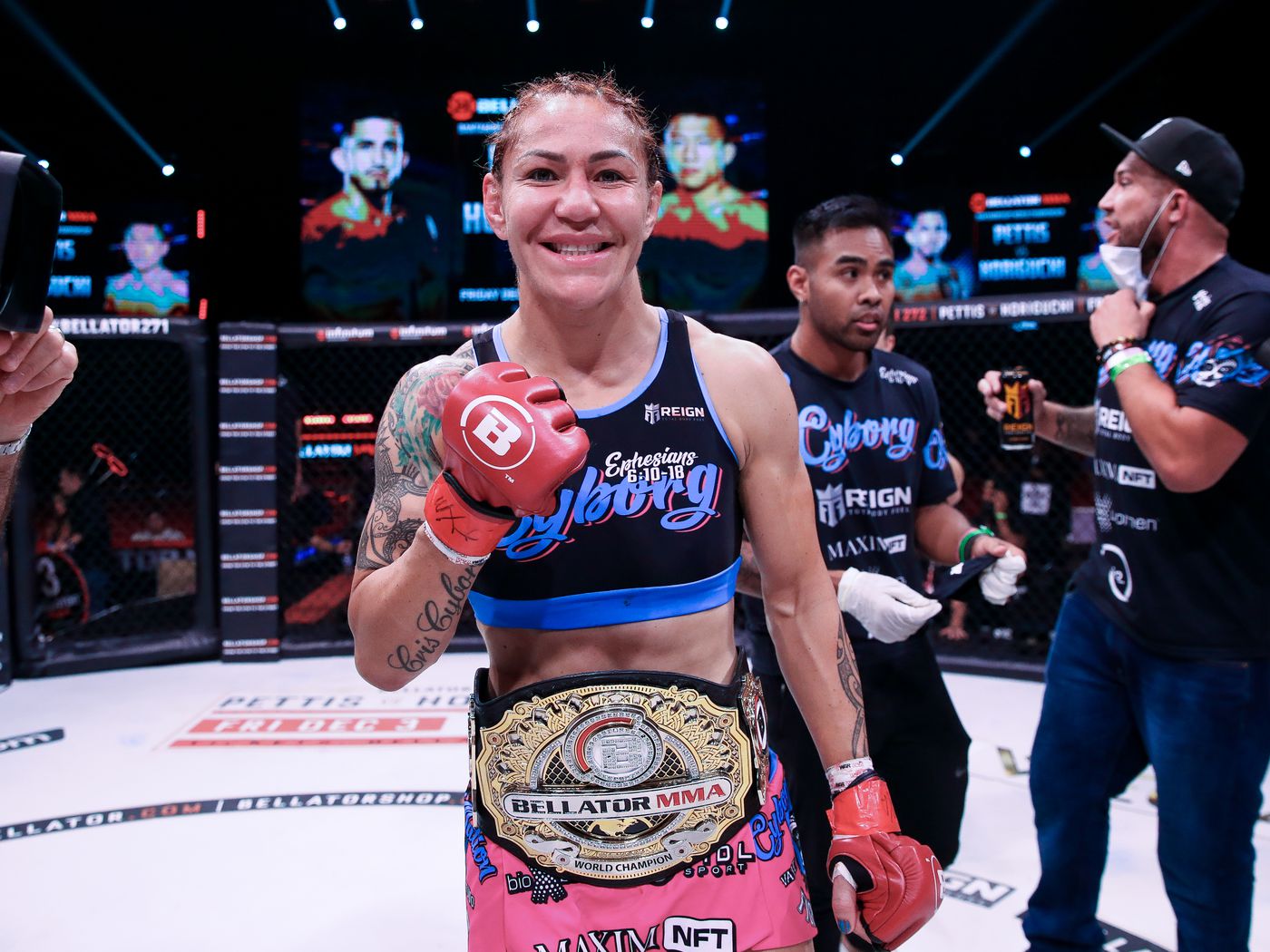 Cris Cyborg vs. Cat Zingano anunciada para el Bellator 300 - MMA AL DÍA